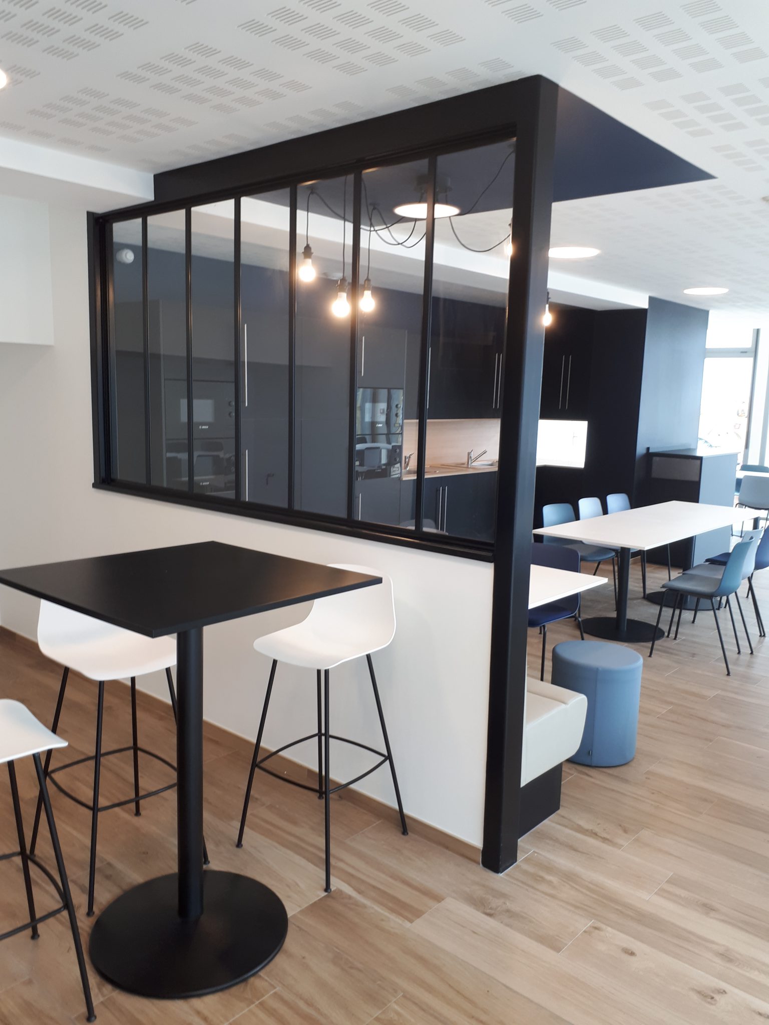 Cuisine/Réfectoire - Cuisine et salle de bain | Menuiserie Olivier (22)